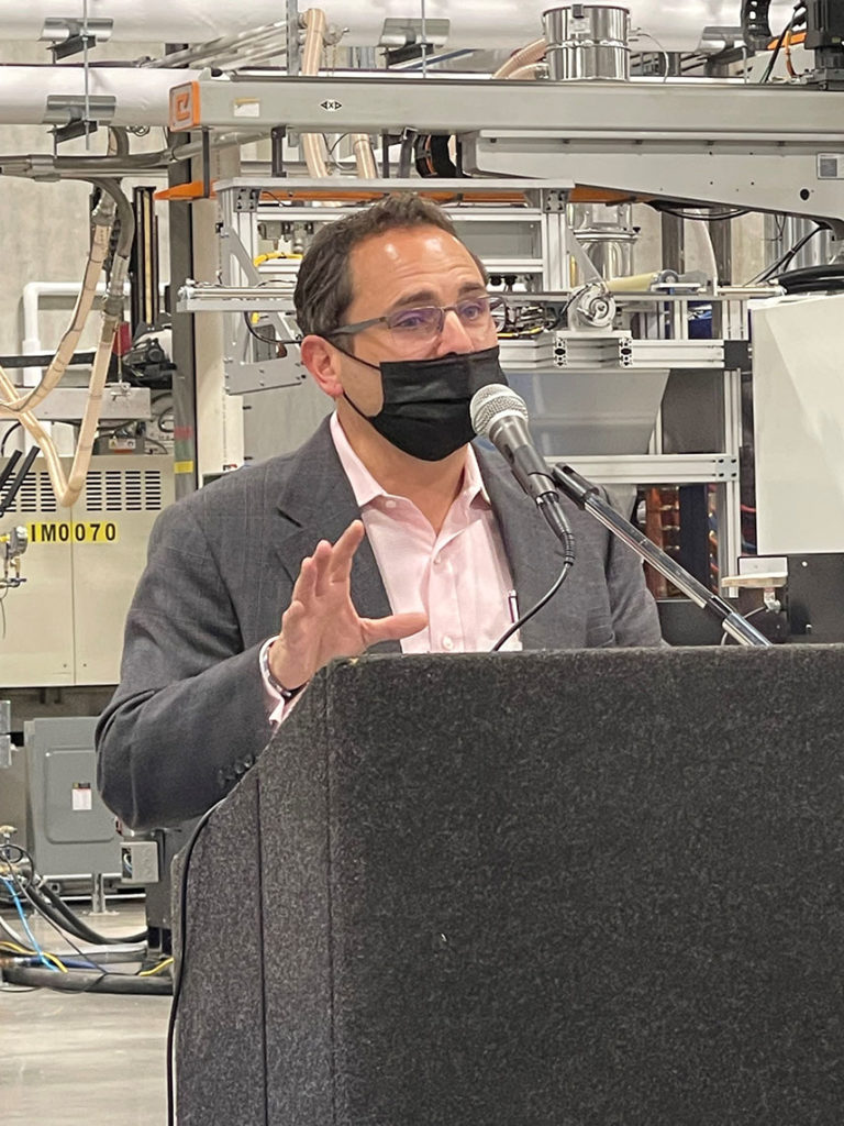 Comar Hosts Ribbon-Cutting Ceremony for West Bend, Wisconsin Plant - Comar